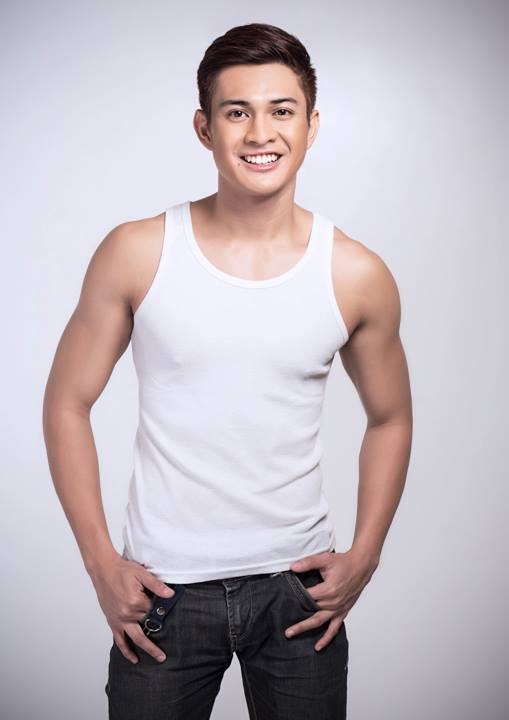 Man Central: Andres Vasquez: In Casual Wear