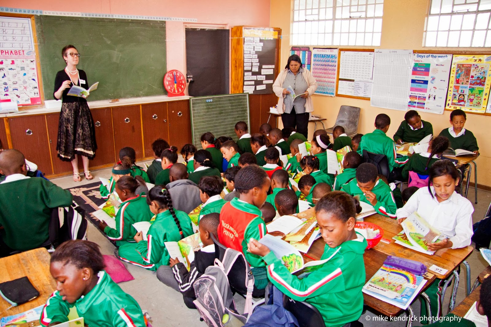 READ to RISE: Visit to Meadowridge Primary School.... 30 October 2013