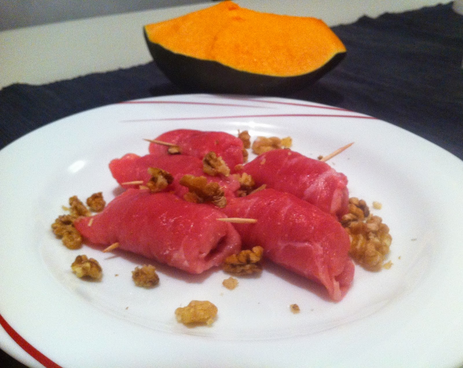 La mia vita tra la carne: Involtini di Arista alle noci e zucca