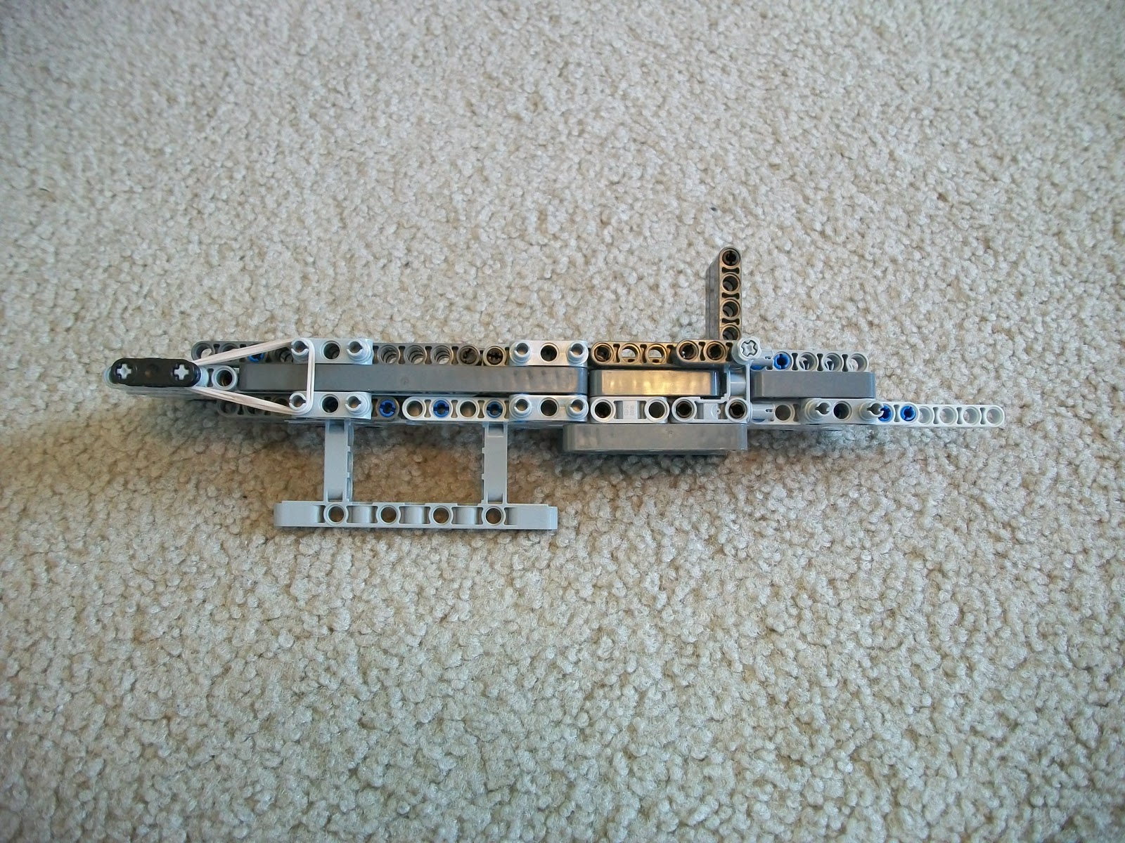 DroidFreak Enterprises: Mini Lego Shotgun