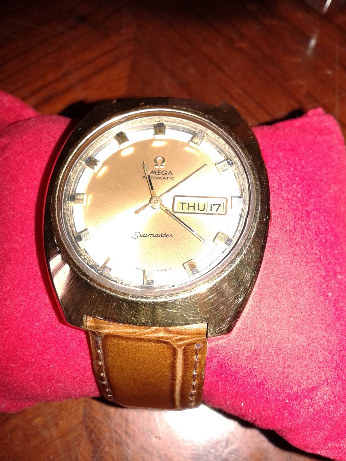 Badai Mencak Kelambit Biru: Koleksi jam lama berjenama , Patek Philippe ...