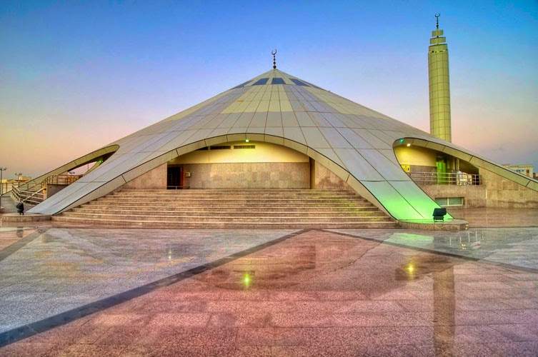 Jeddah City: Aisha mosque