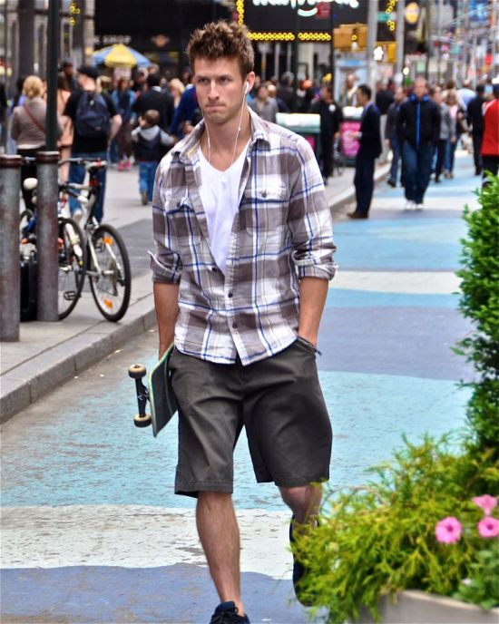 Welcome to my world.... : Urban Safari by Richard Rothstein