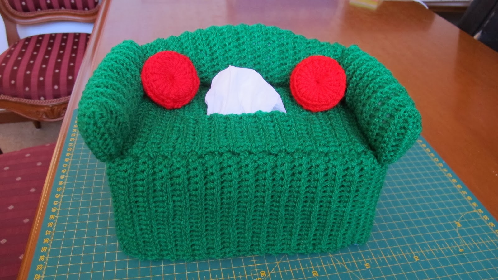Hari-hari Ku: Couch Tissue Box Cover Crochet