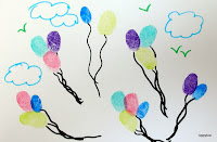 Tippytoe Crafts: Fingerprint Balloons