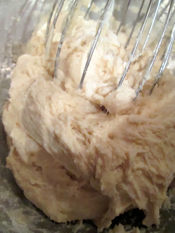 smilingrid: Batman bread? (A.K.A easy peasy gotham-protecting Naan!)