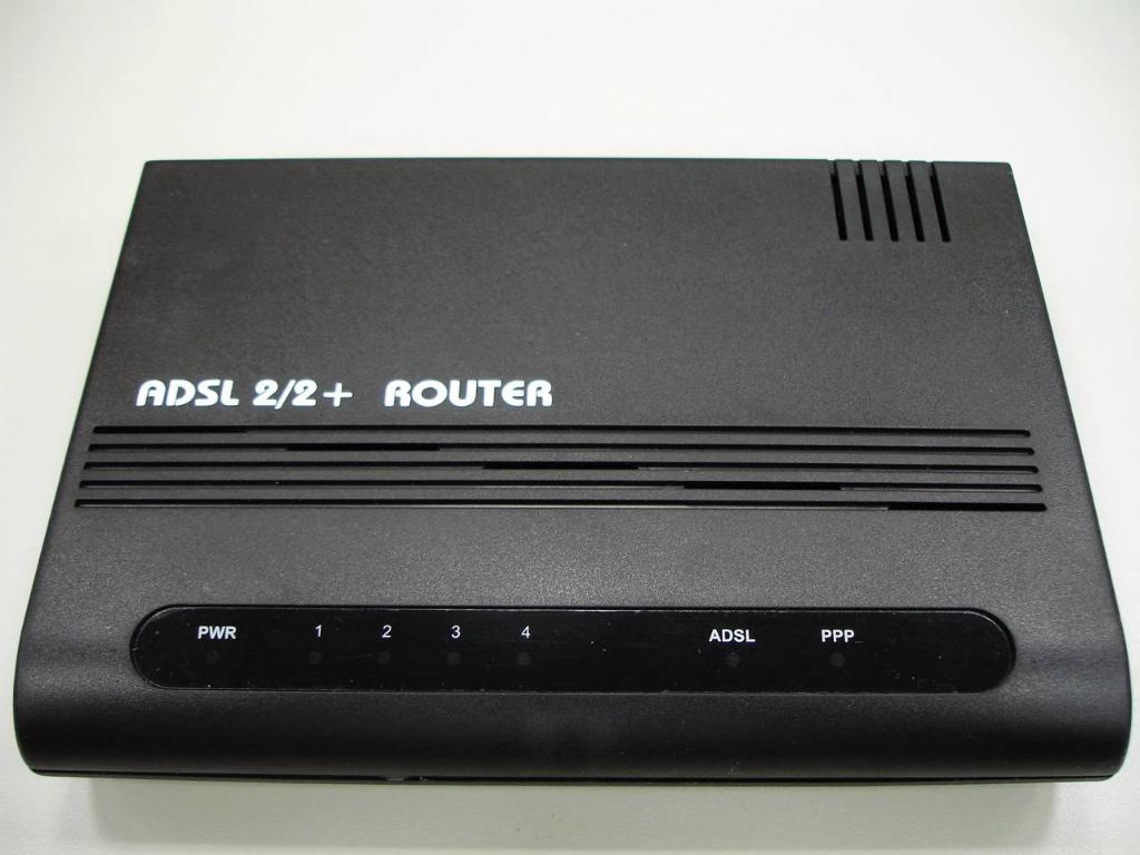 IMD208 - INTRODUCTION TO WEB CONTENT MANAGEMENT AND DESIGN: CONNECTING ...