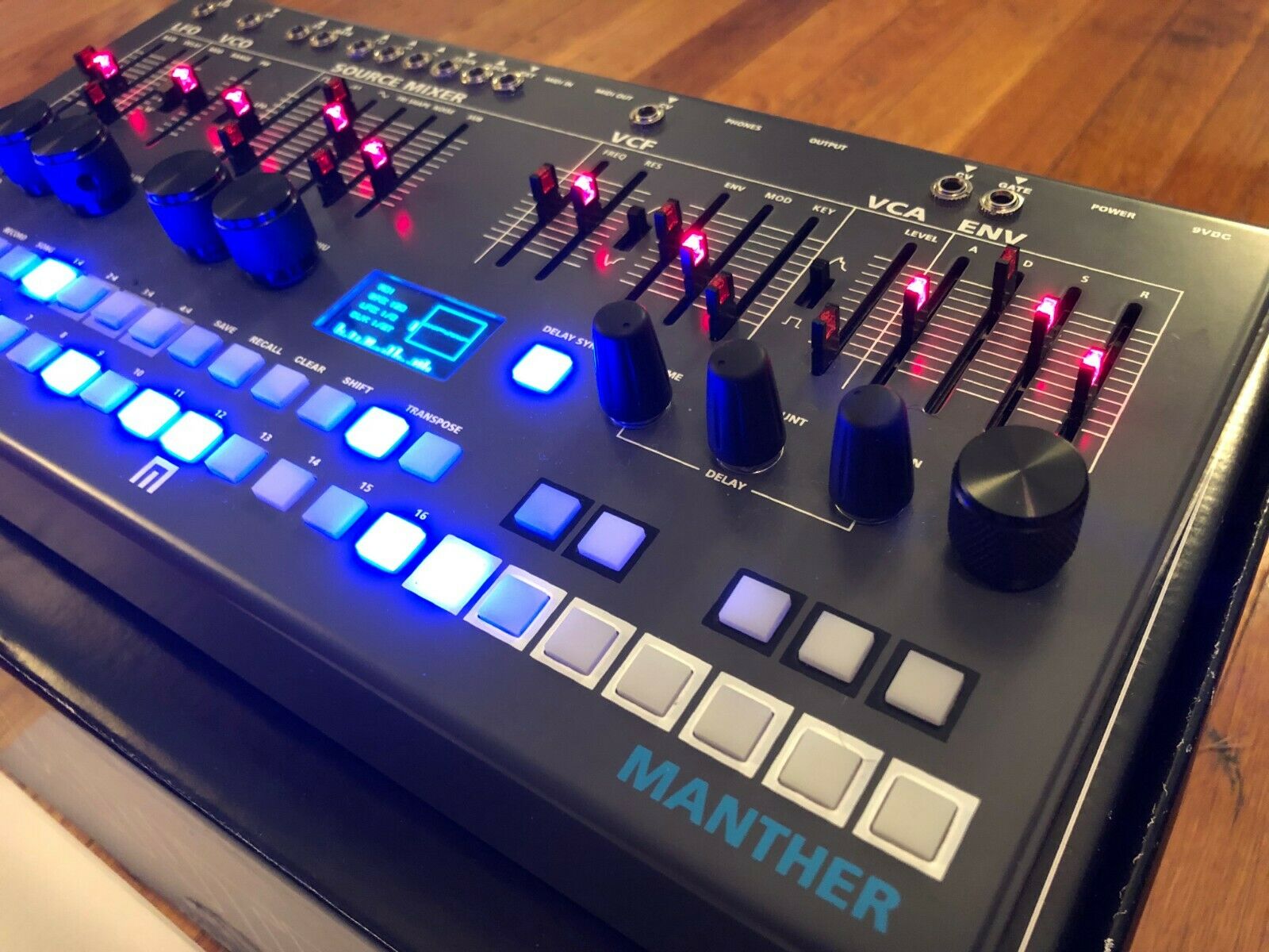 MATRIXSYNTH: Malekko Manther - Analog Synthesizer and Sequencer