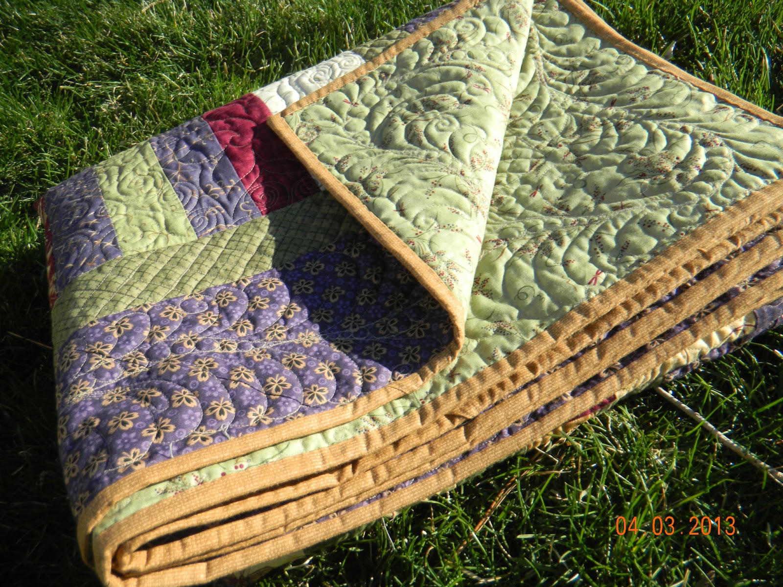 Heart Zipper: 1600 Jelly Roll Quilt