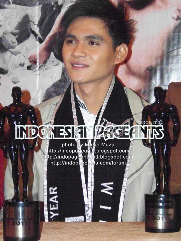 Extra Pics from L-Men of The Year 2011 Winners Press Conference ...