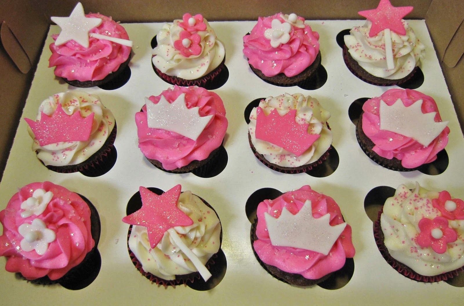 Sweets By Am: Birthday Cupcakes