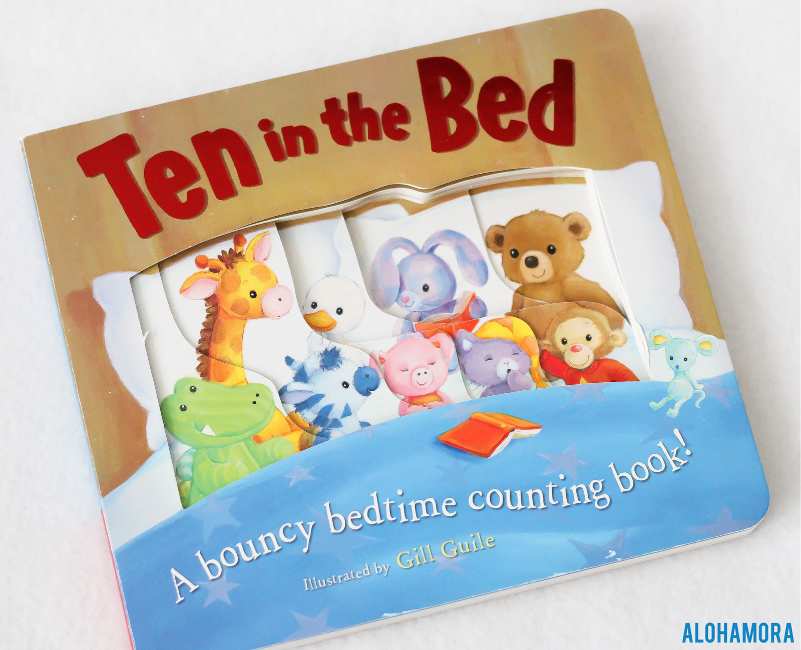 Alohamora: Open a Book: Ten in Bed gets 4.5 Stars {board book, concept}