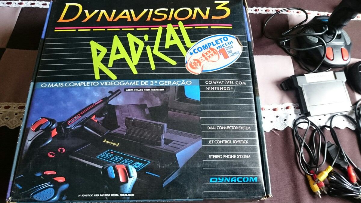 Brazilian NES Clones: Dynavision 3 Radical