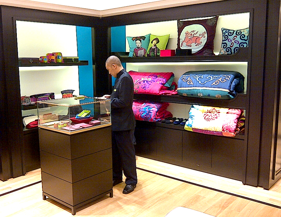 Shanghai Tang Flagship Store In Singapore | Style Canvas