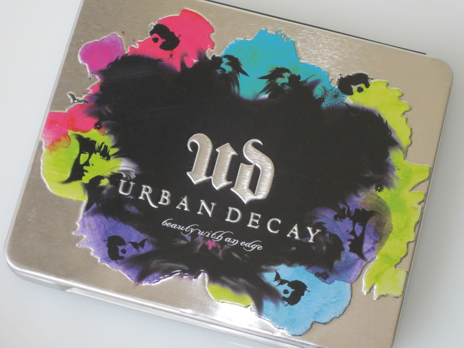 Eating Lipstick: Urban Decay's Build Your Own Palette!