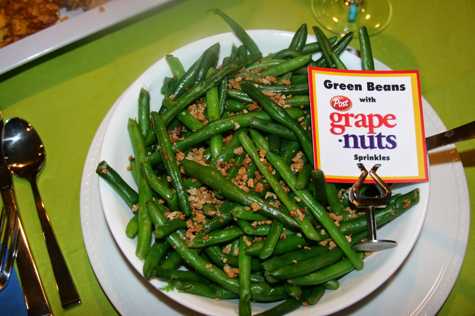 Invite and Delight: A CEREALsly Fun Dinner