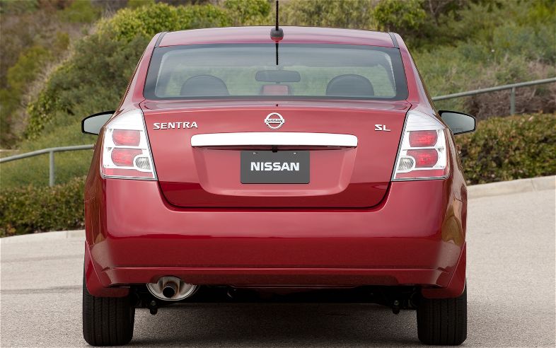 2011 Nissan Sentra Review