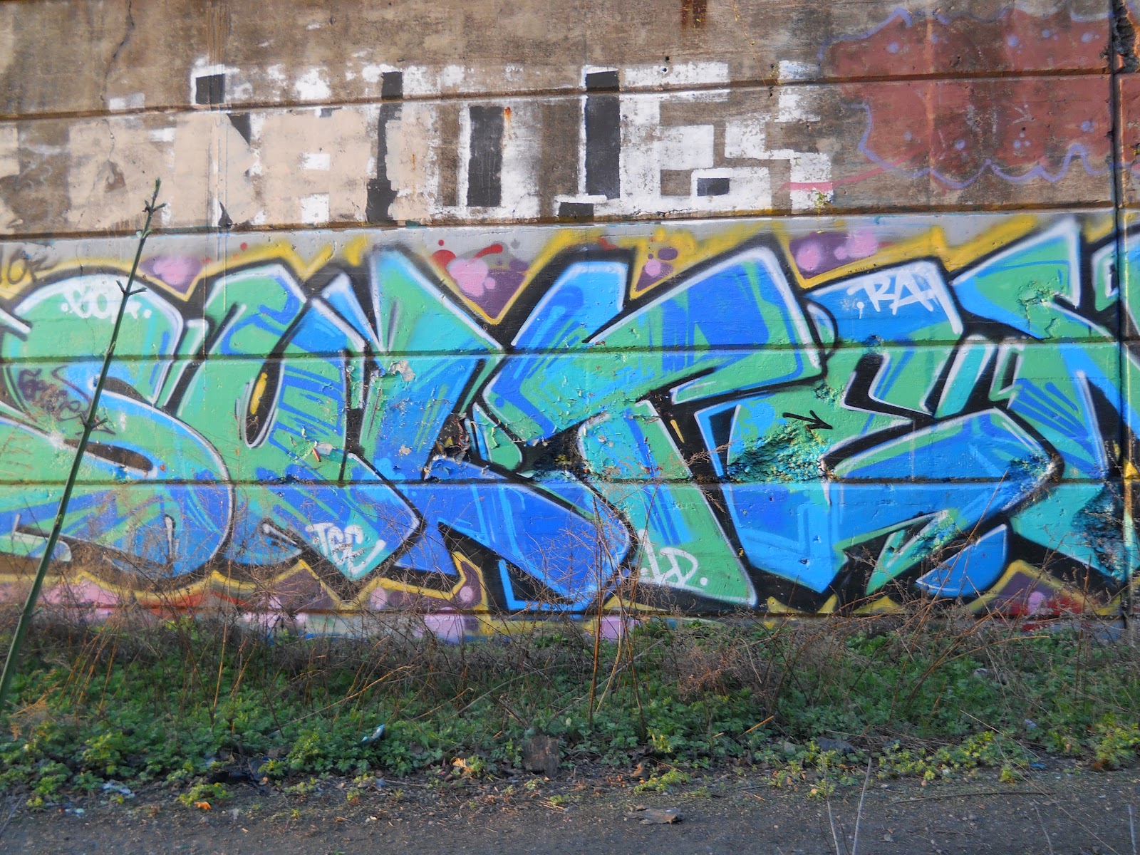 SpRayCaN: Port Richmond philly Graffiti