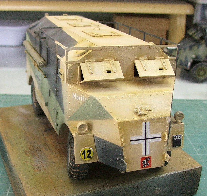 Panzerserra Bunker- Military Scale Models in 1/35 scale: AEC Dorchester ...
