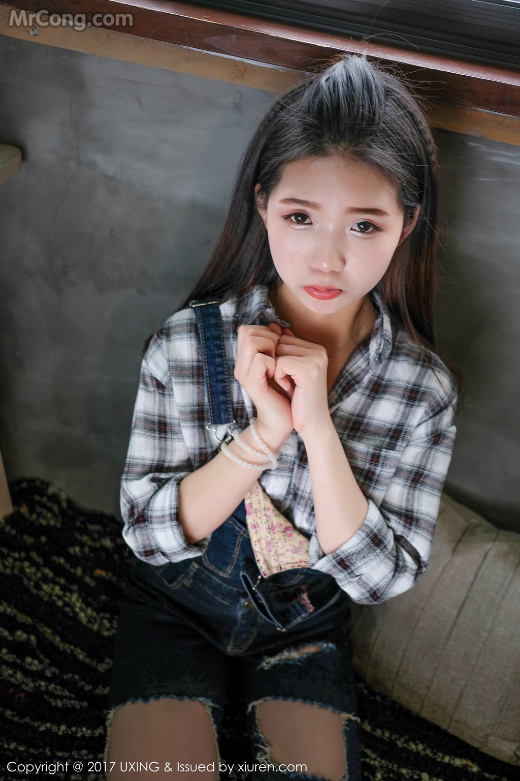 UXING Vol.044: Model 可爱 的 小 叶子 (41 photos) - Page 2