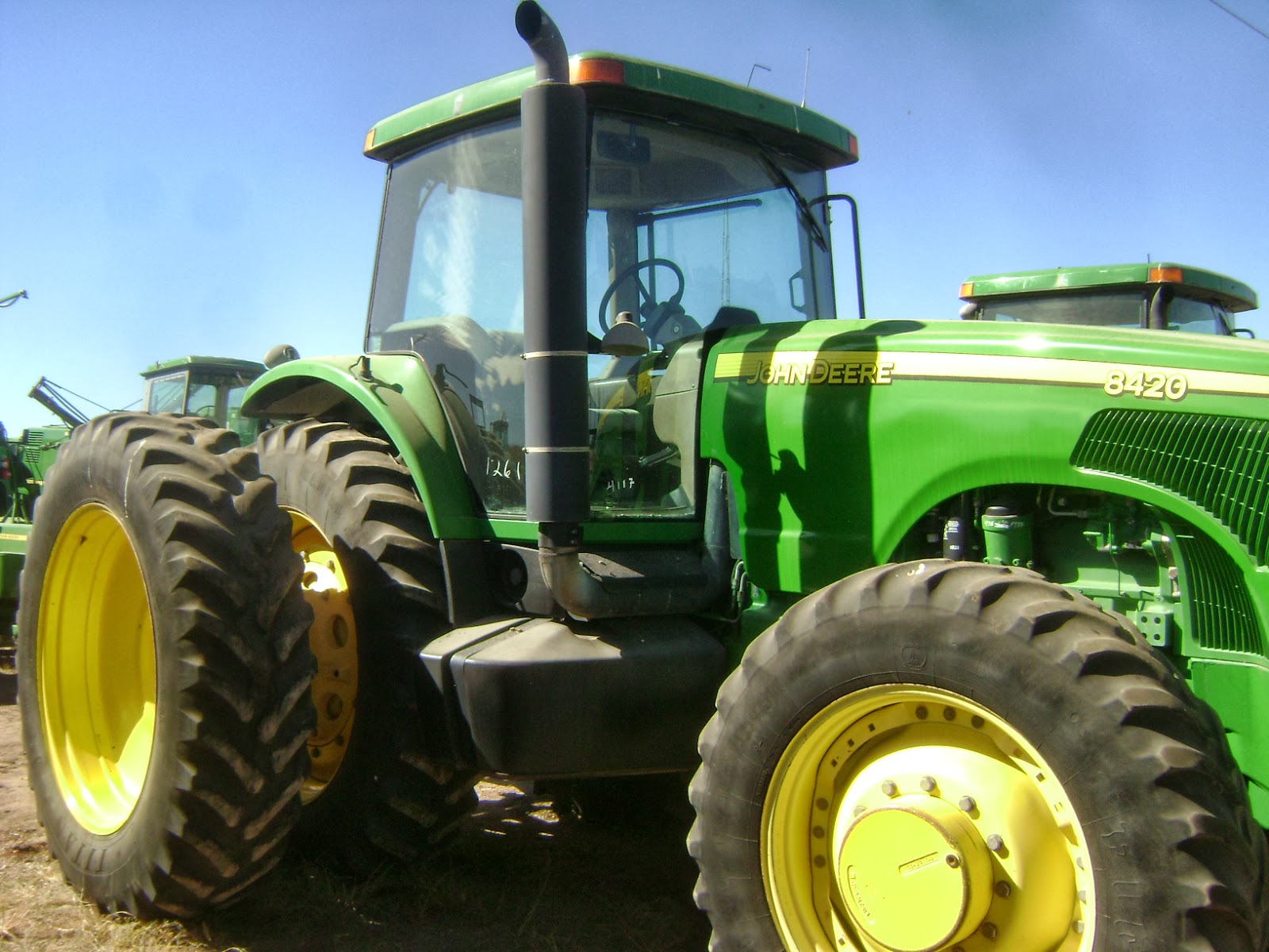 MAQUINARIA AGRICOLA INDUSTRIAL: Tractor John Deere 8420 por $89,400 ...