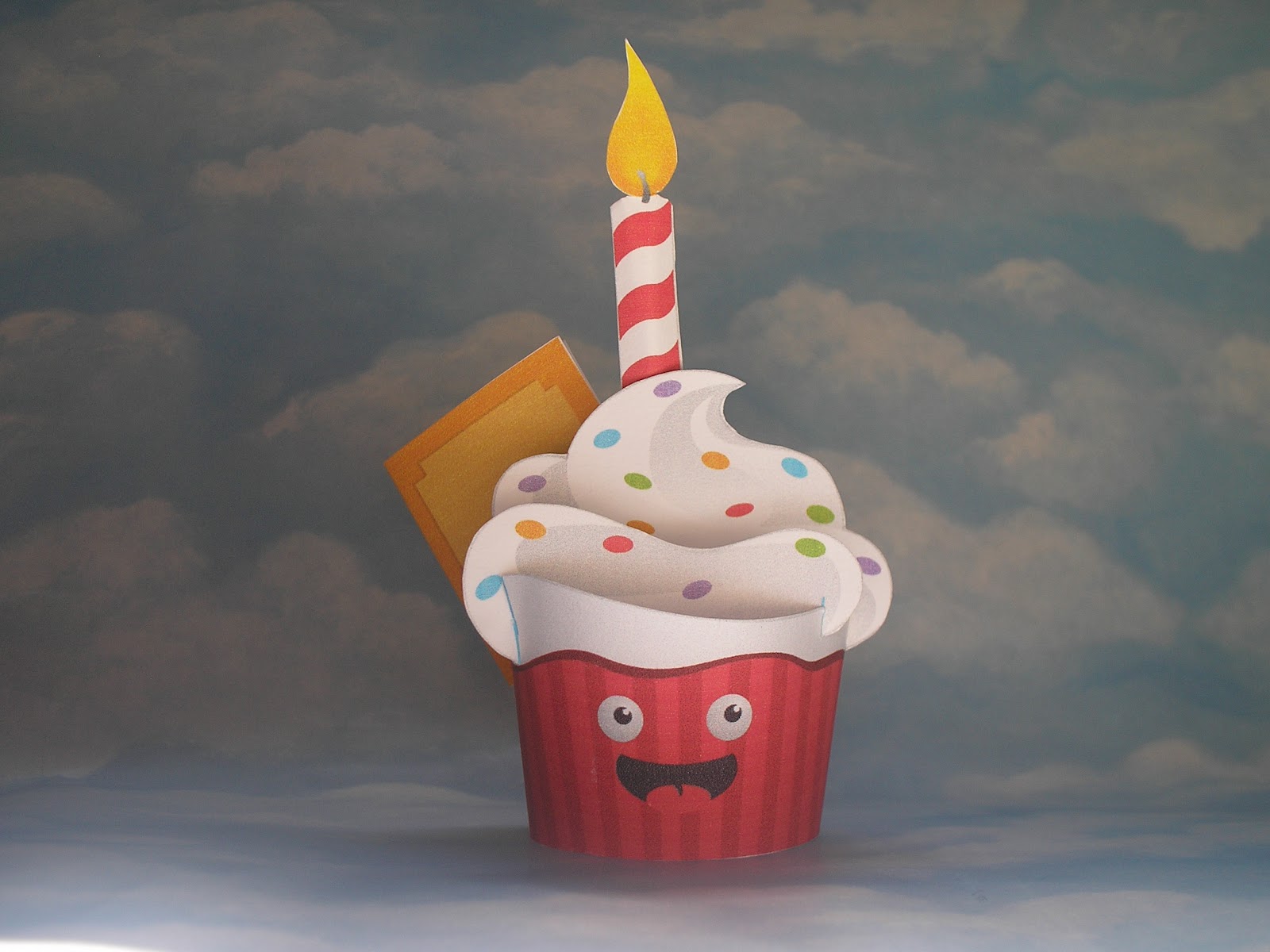 Papirometa: Papercraft de Cake e aniversário
