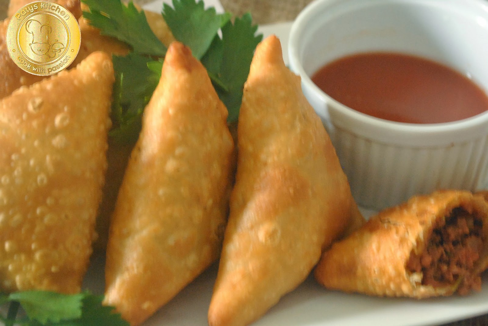 PATYSKITCHEN: PUNJABI BEEF SAMOSA - PAKISTAN