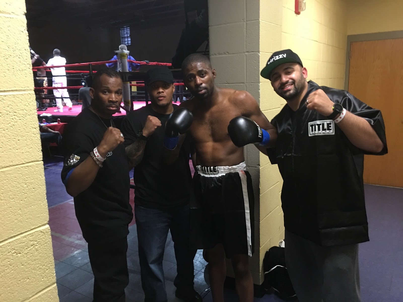 Boxing Along The Beltway: May 2016