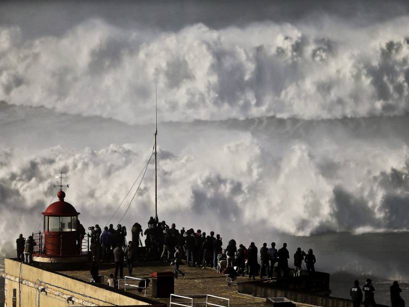 COISAS DA FONTE: O CANHÃO DA NAZARÉ