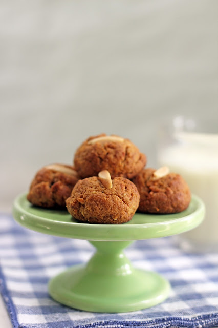Blue Kale Road: Tahini Cookies