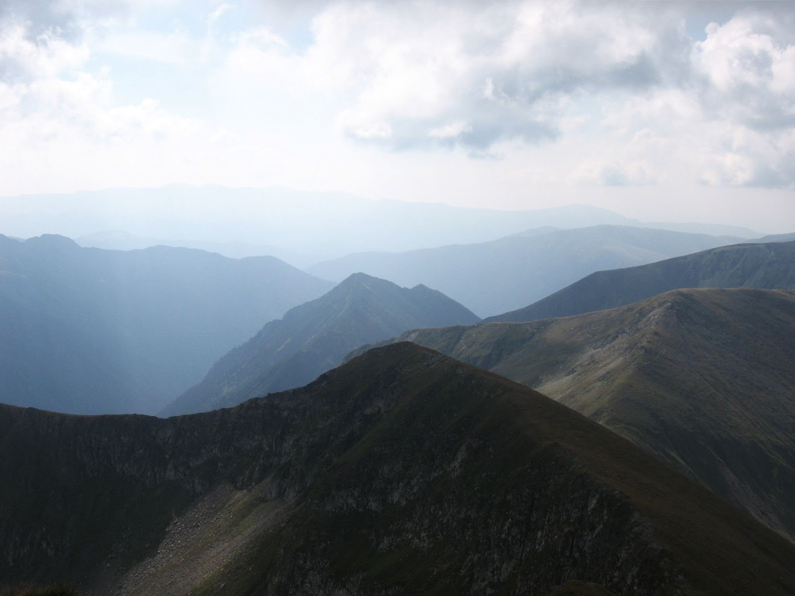 Hai cu noi la munte!: Vf. Moldoveanu prin Valea Vistei Mari (22-24 aug ...