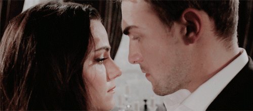 Vestida de Luna: Coliseo: II.-Escarcha Acristalada...