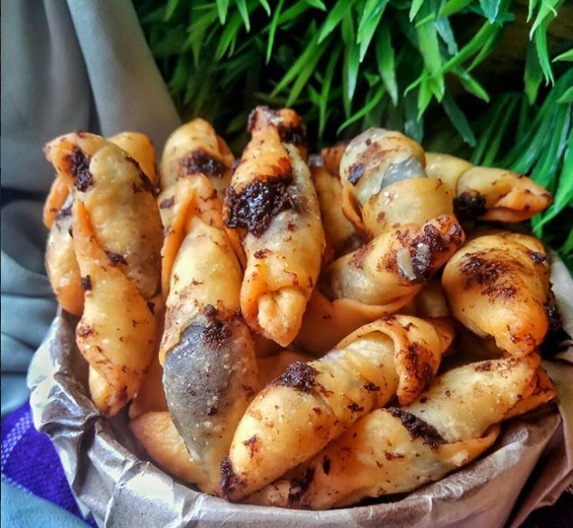 Bikin Molen Mini Krispi Super Yummy Dengan 3 Materi Sederhana - REQUEST