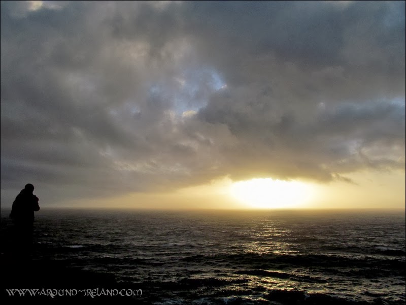Dookoła Irlandii z Pendragonem: Zachód słońca na Loop Head