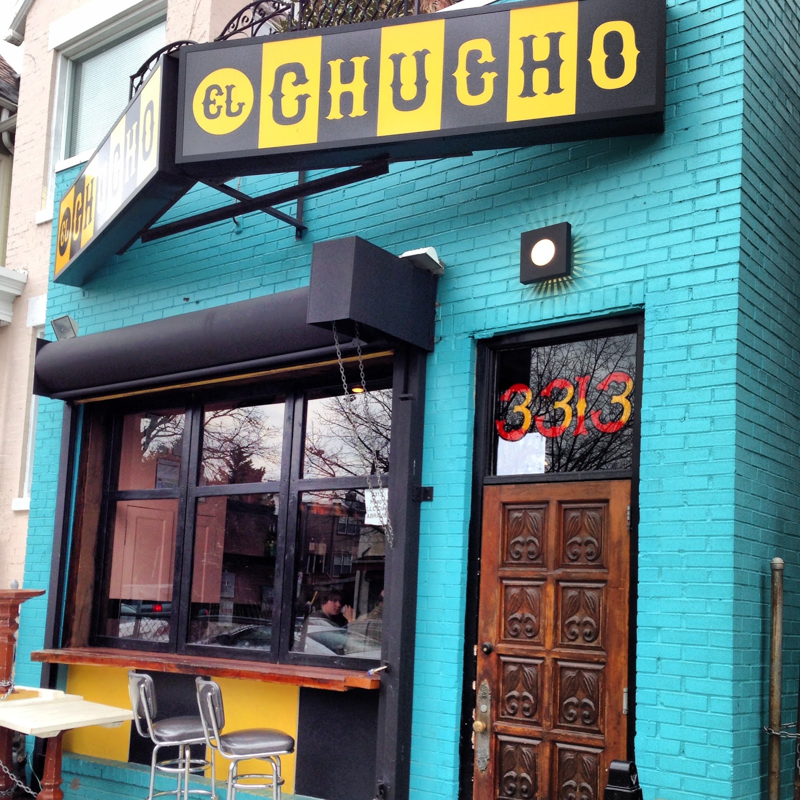 fooDCrave: El Chucho: Tacos for Hipsters & Giveaway Winner Announced