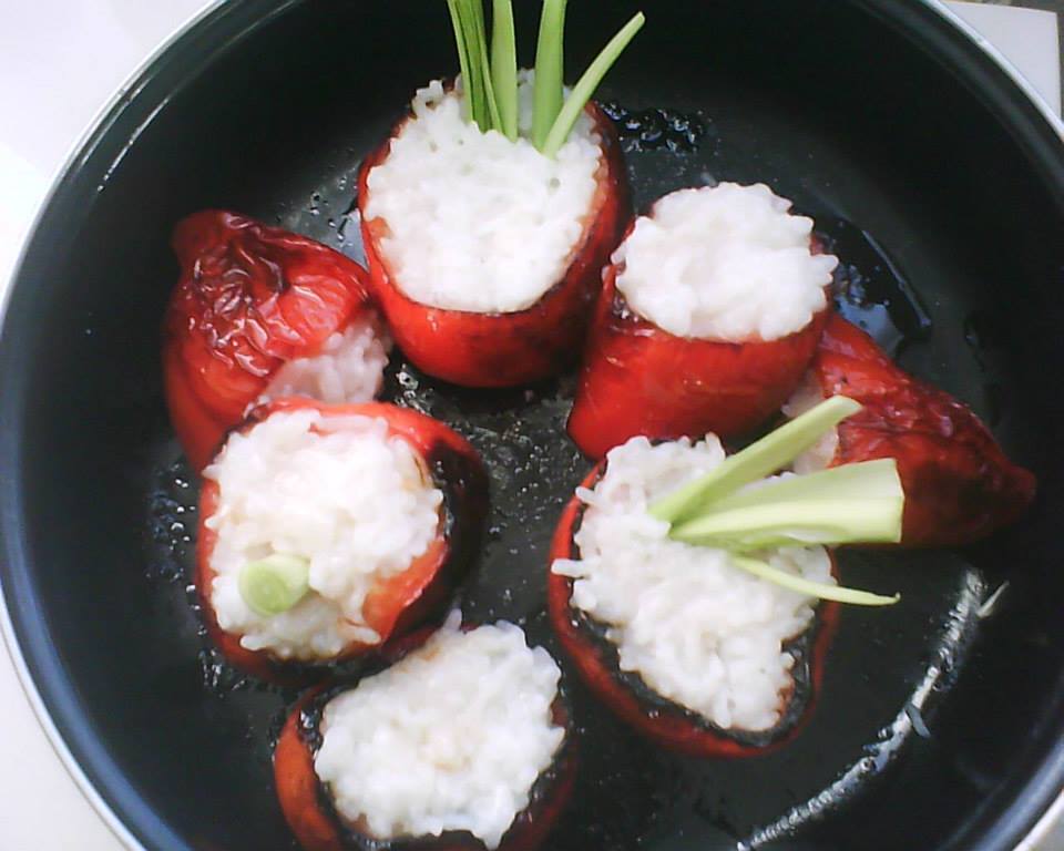 KREATIVNE IDEJE: PIPERKI SO SIRENjE