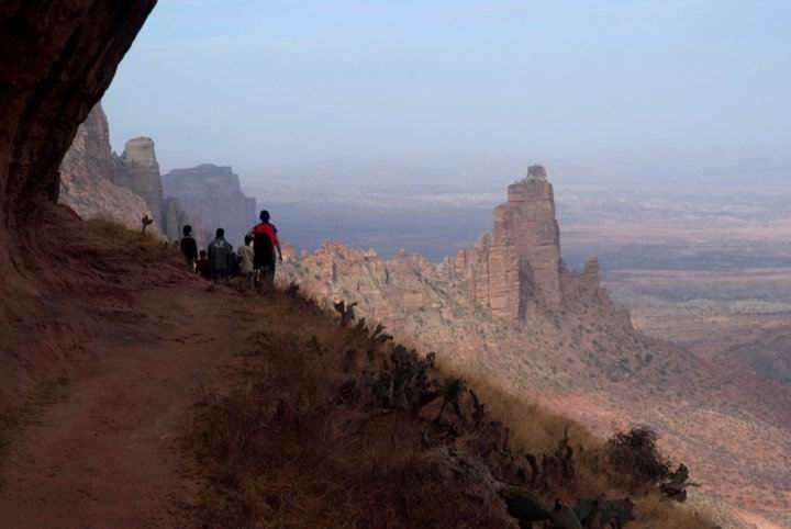 Shila of Tigray: Escuela de Guías de Wukro ENKOT GEBO