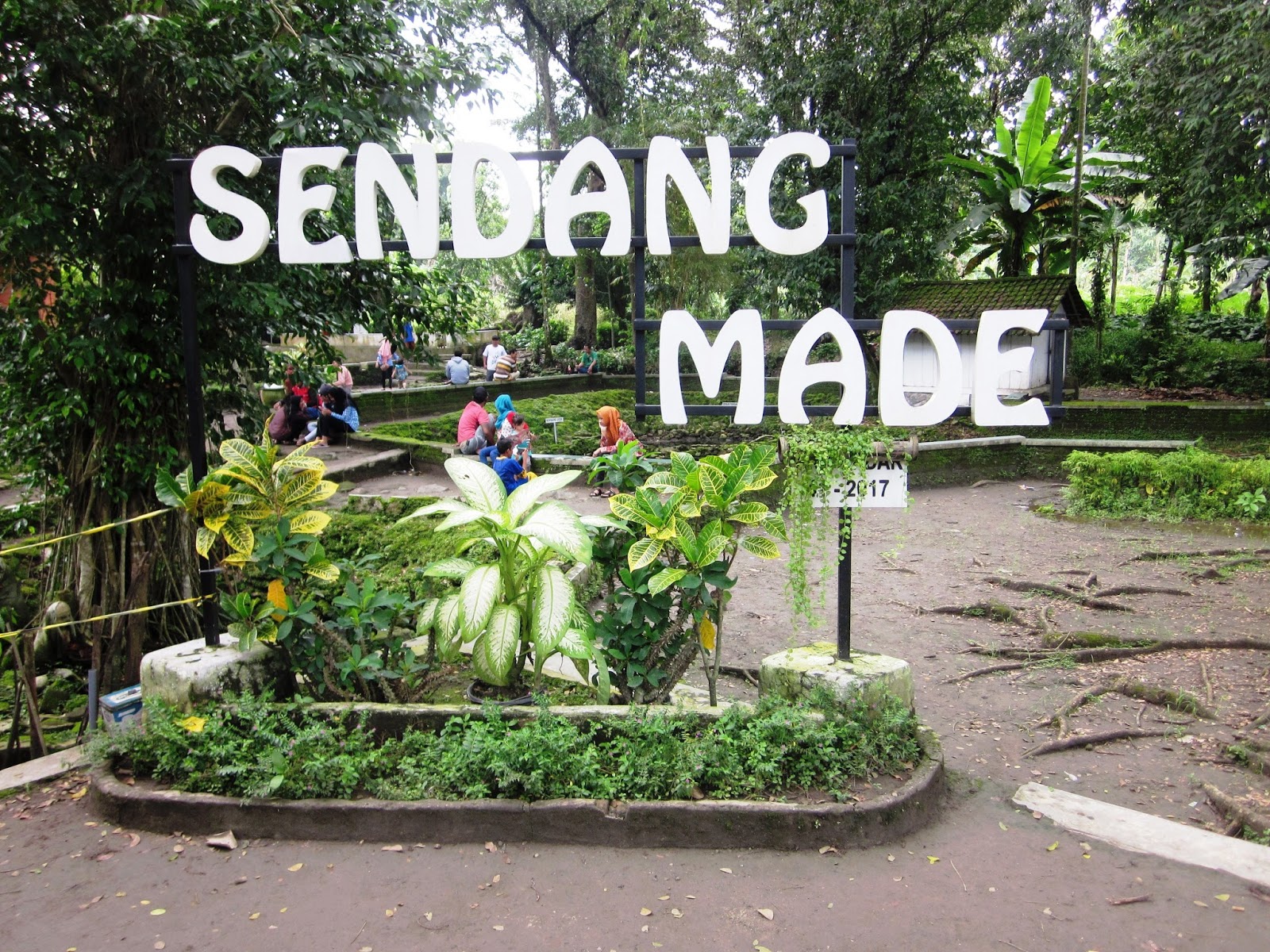 jombang city guide: Sendang Made : Petilasan Prabu Airlangga ...