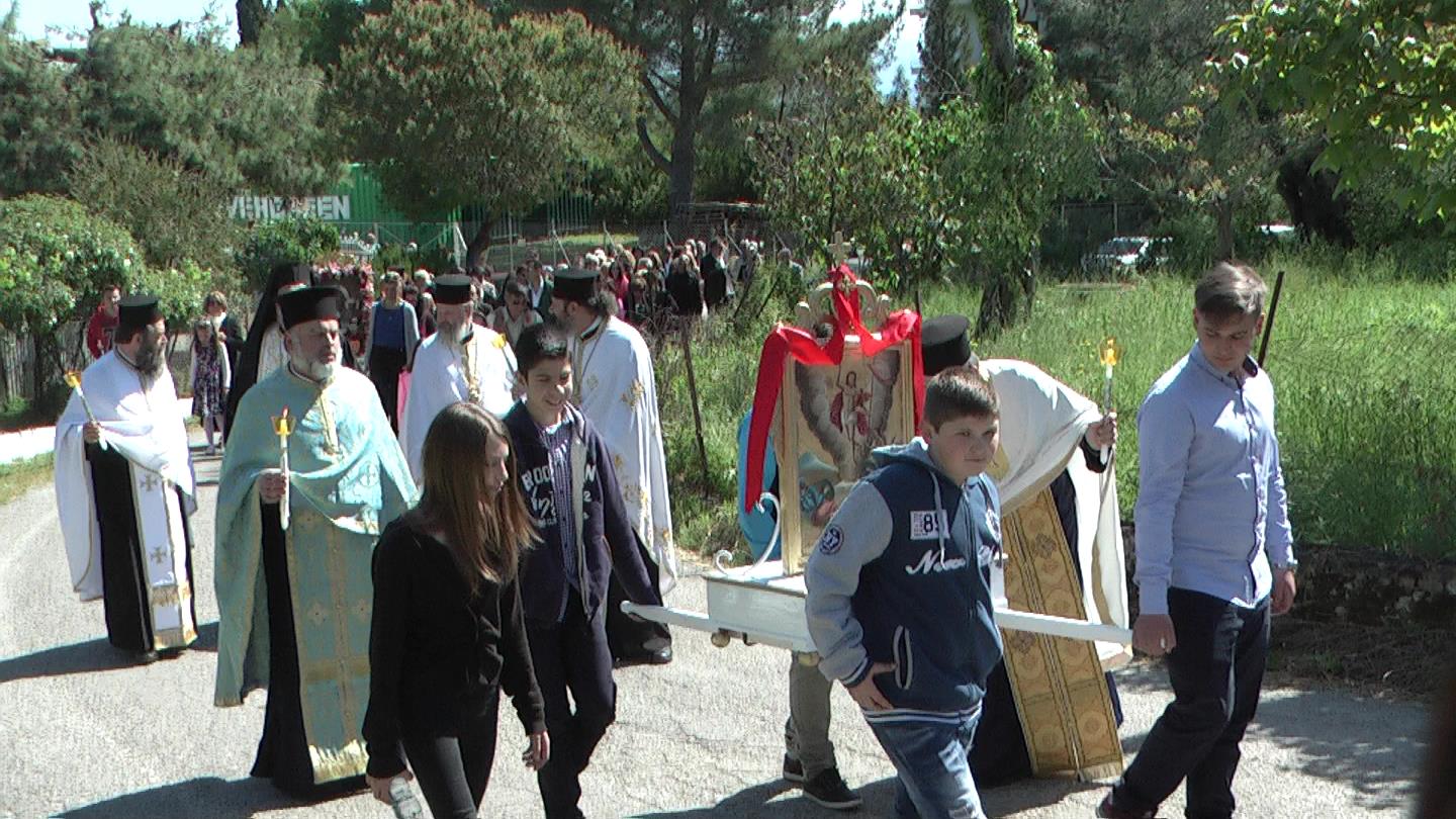 Ενορία Αγίου Ελευθερίου Κερκύρας: ΛΑΜΠΡΑ ΠΑΝΗΓΥΡΙΣ ΣΤΗΝ Ζ. ΠΗΓΗ ΤΗΣ ...