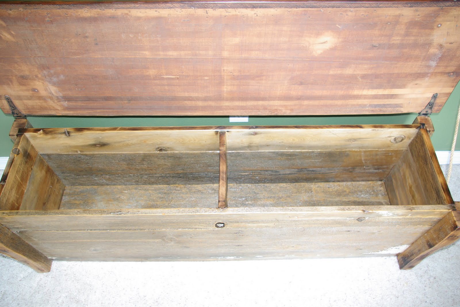 Reclaimed Rustics: Barn Wood Bench/Chest