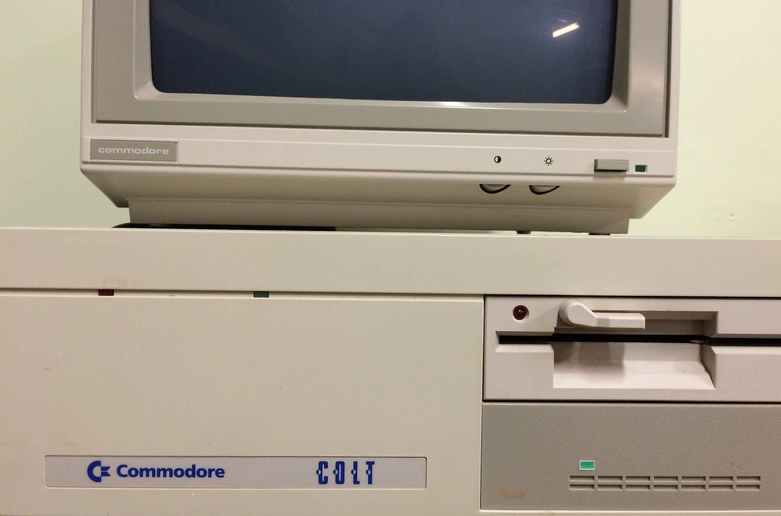 Thoughts are like fishes: Vintage computers