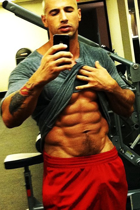 B~Wood Chronicles . . .: BWOOD'S PAPI CHULO