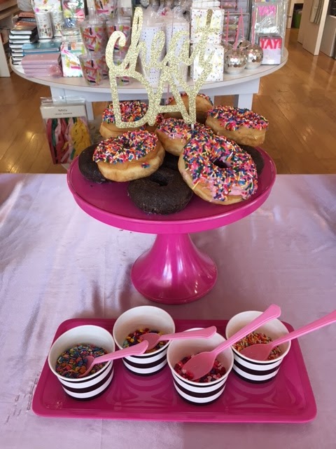 DIY: Interactive Donut Bar for a Party | Celebration Stylist | Popular ...