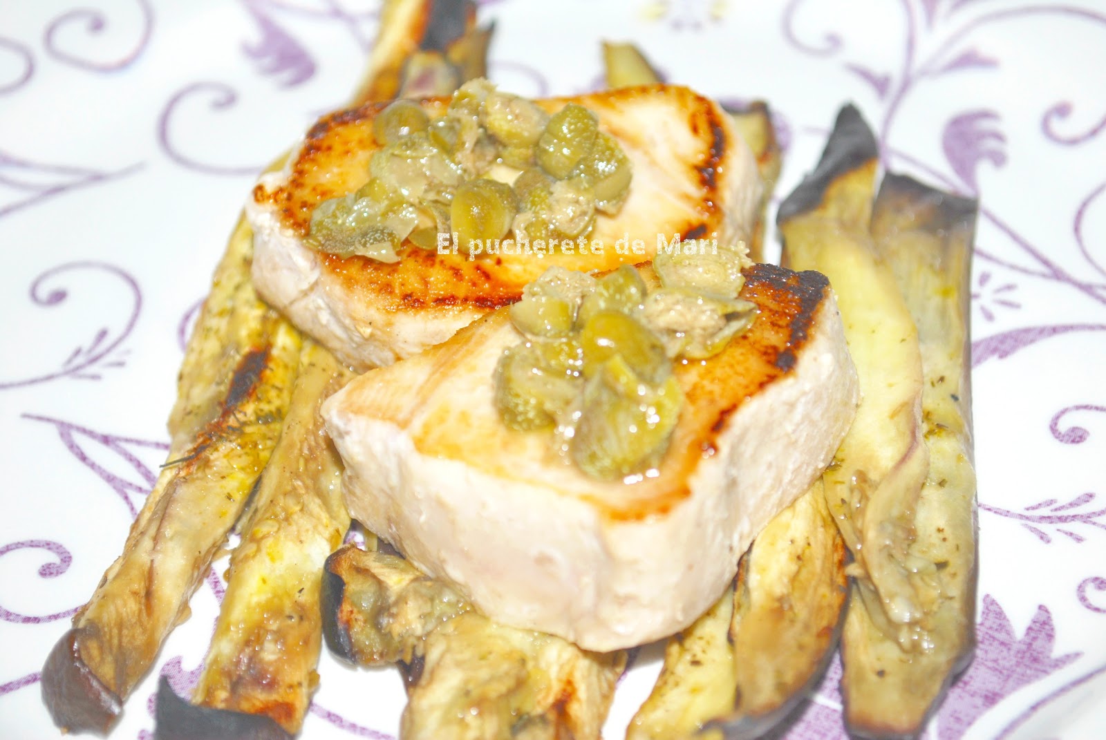 FILETES DE BONITO DEL NORTE CON ALCAPARRAS