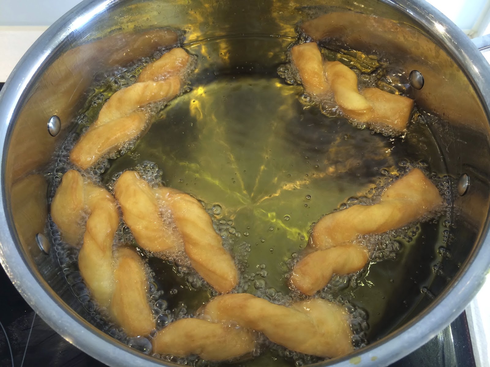 Elaine's Sweet Life: Koeksisters {Recipe & Tutorial}