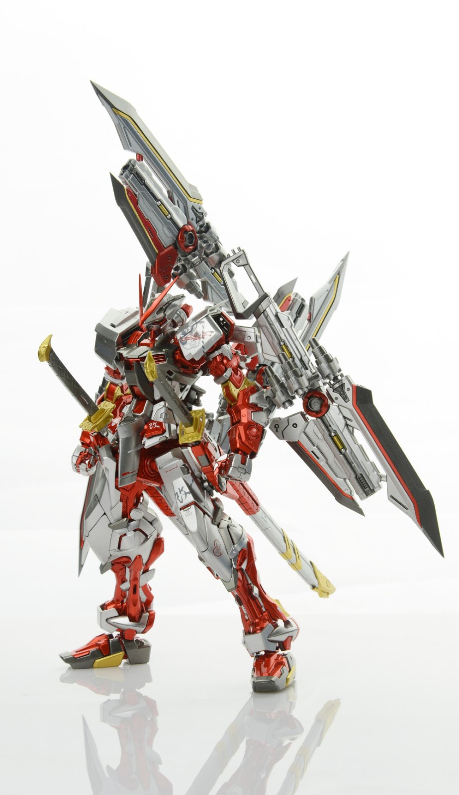 Custom Build: MG 1/100 Gundam Astray Red Frame Kai + Caletvwlch