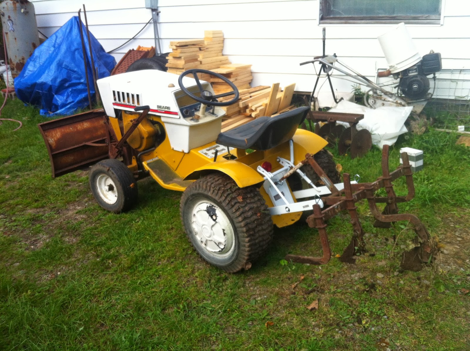 Dozer blade on the ST16 | My Tractor Forum