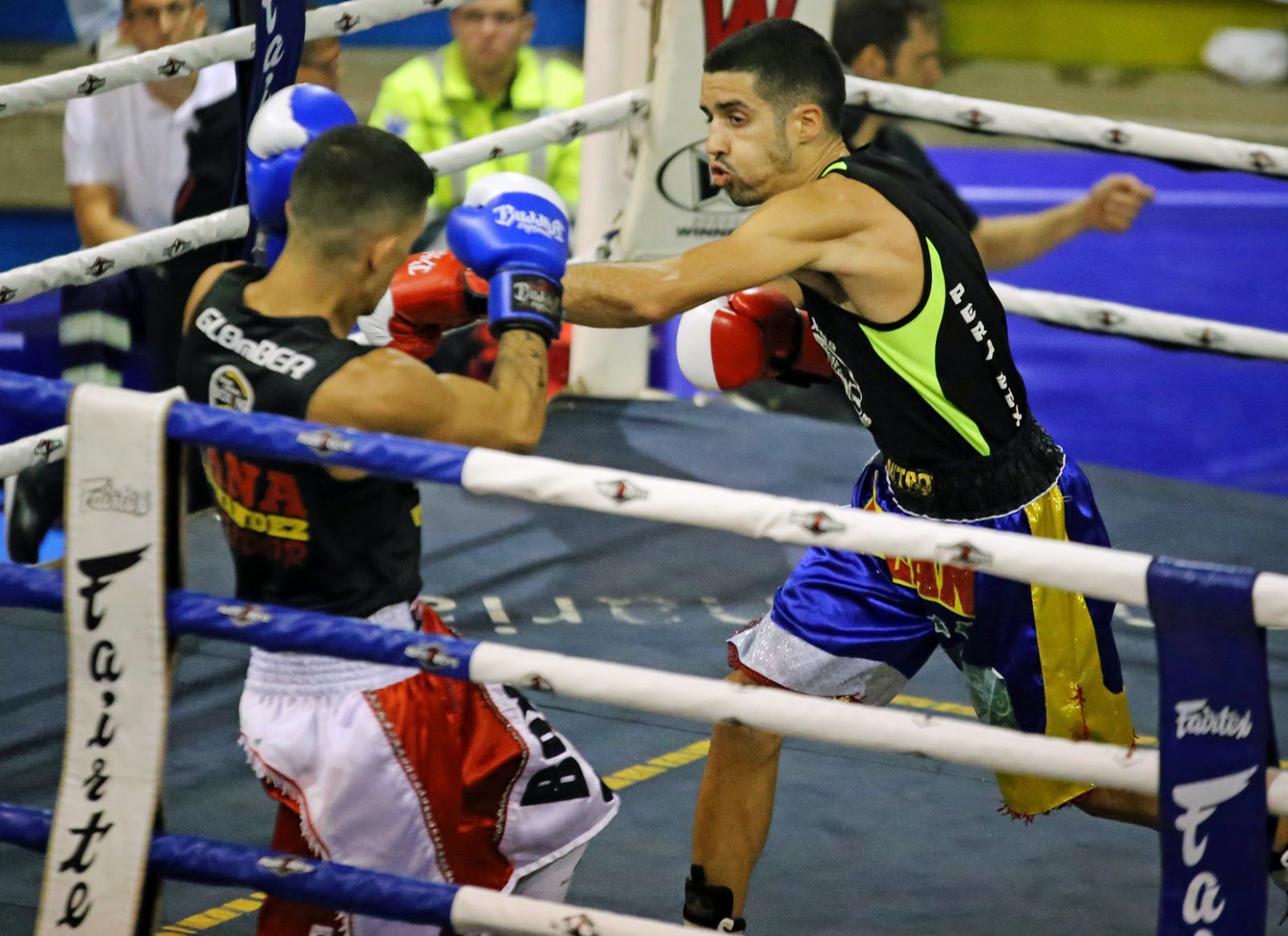 Fotos - Boxeo: La Gallera vuelve a vibrar con las finales del torneo ...