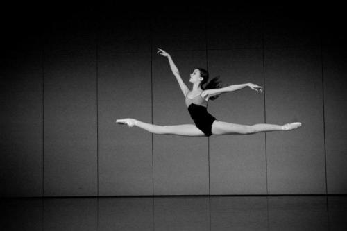 How to achieve the front splits - BalletAlways