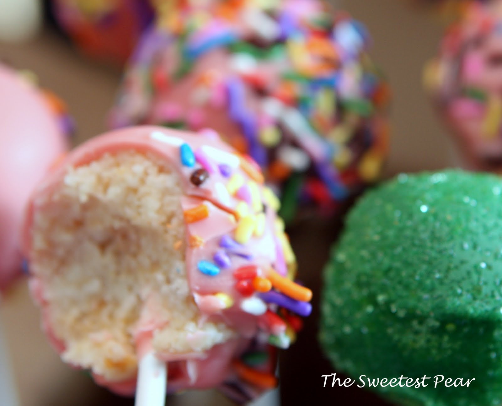 The Sweetest Pear: When a sheet cake just won't do.